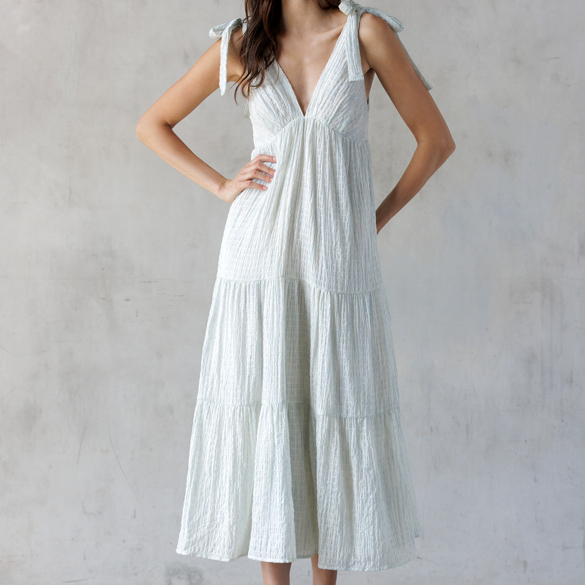 Gaya Ivory Blue Tie-Shoulder Midi Dress – Sweet en Forme